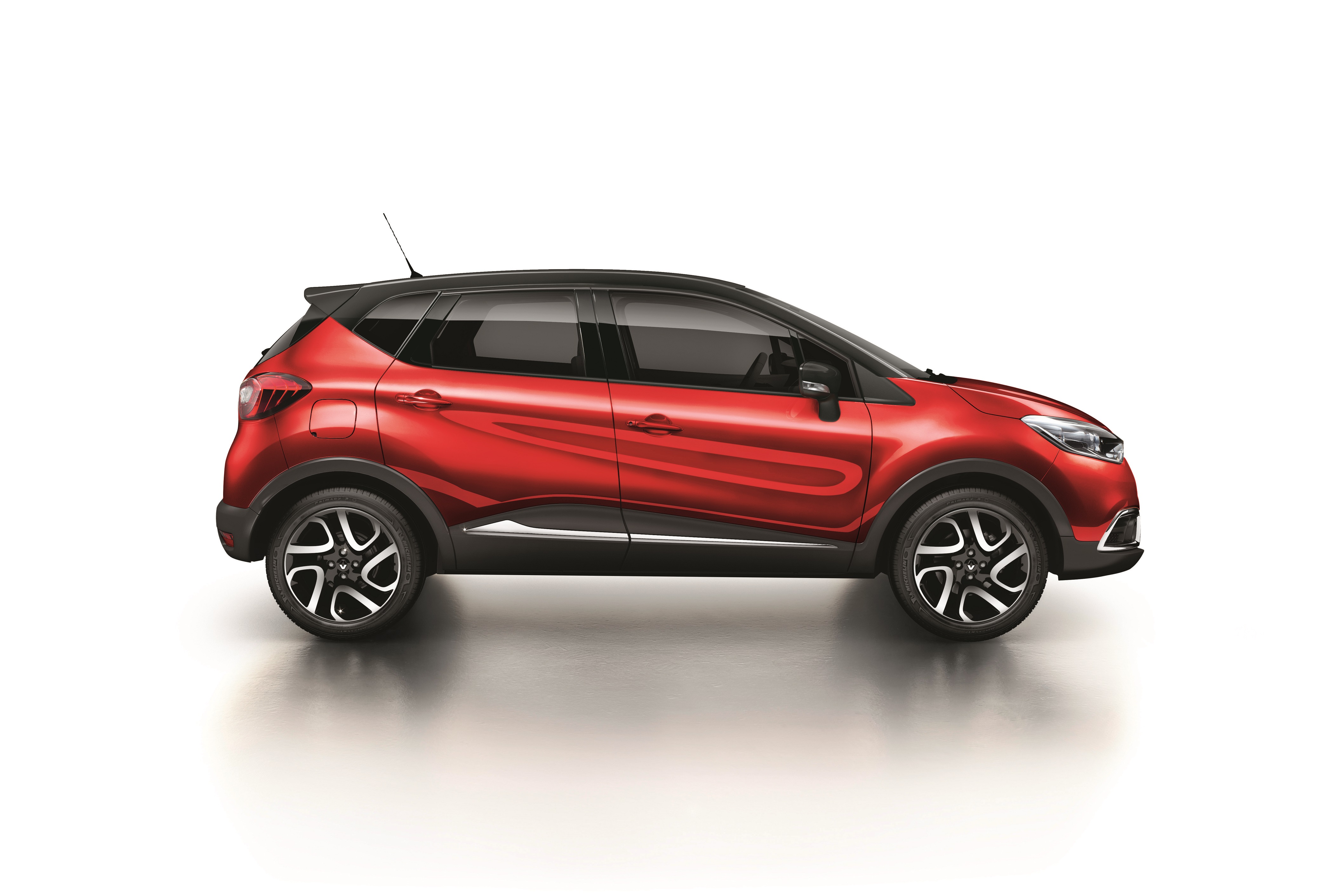 Renault Captur kini dengan pakej servis 5inCaptur dan rebat RM5,000 ...