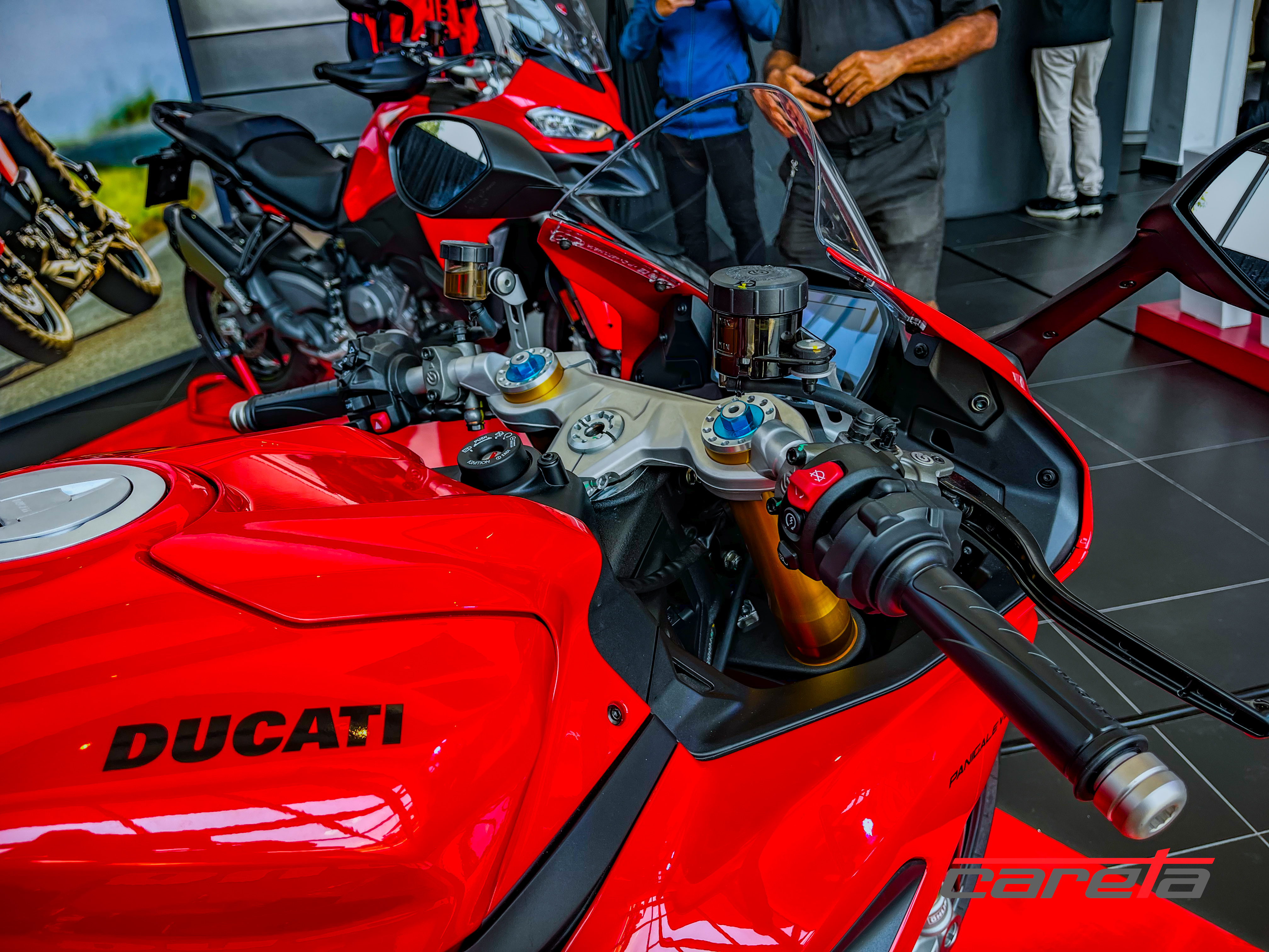 Ducati Panigale V2 2025 kini di Malaysia - dari RM125,000 | Careta